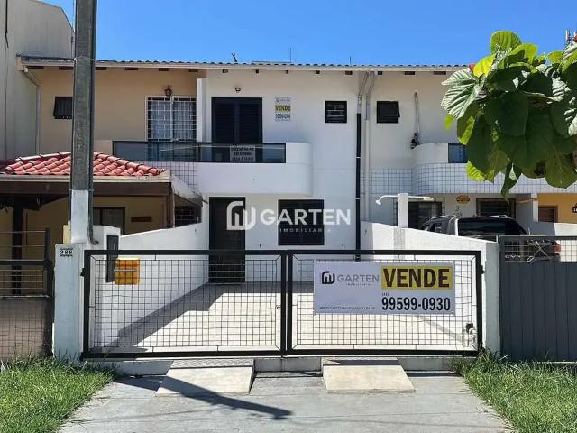 Casa / Sobrado para Venda em Matinhos/PR Caiobá 3 Quartos