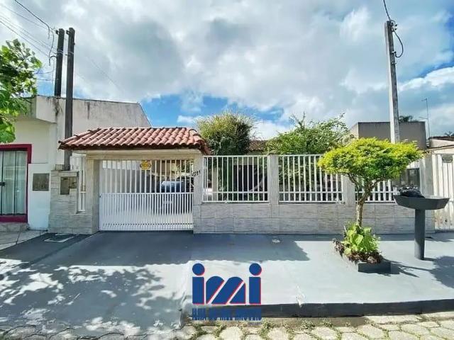 Casa / Sobrado para Venda em Matinhos/PR Centro 4 Quartos