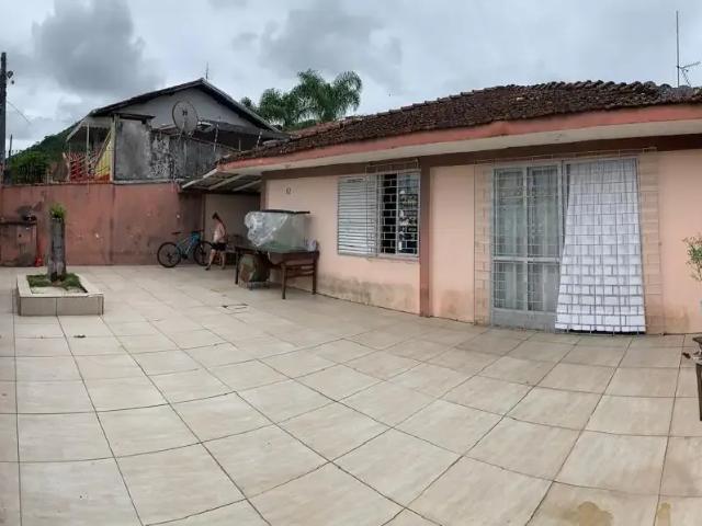 Casa / Sobrado para Venda em Matinhos/PR Centro 4 Quartos