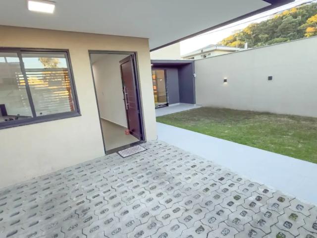Casa / Sobrado para Venda em Matinhos/PR Centro 2 Quartos