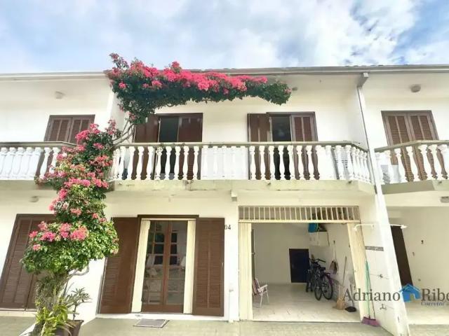 Casa / Sobrado para Venda em Matinhos/PR Centro 3 Quartos