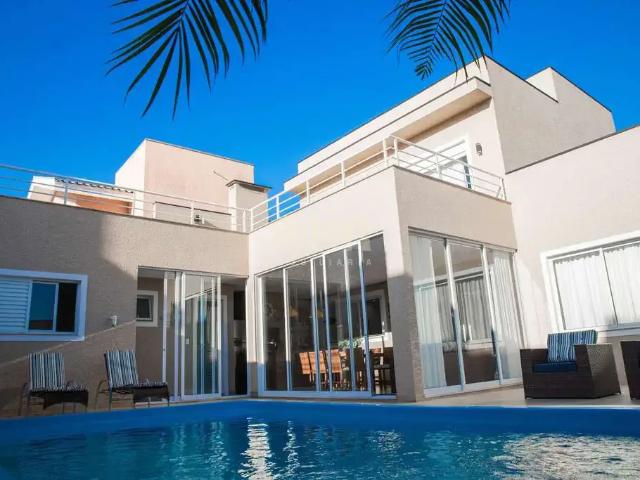Casa / Sobrado para Venda em Matinhos/PR Praia Grande 4 Quartos