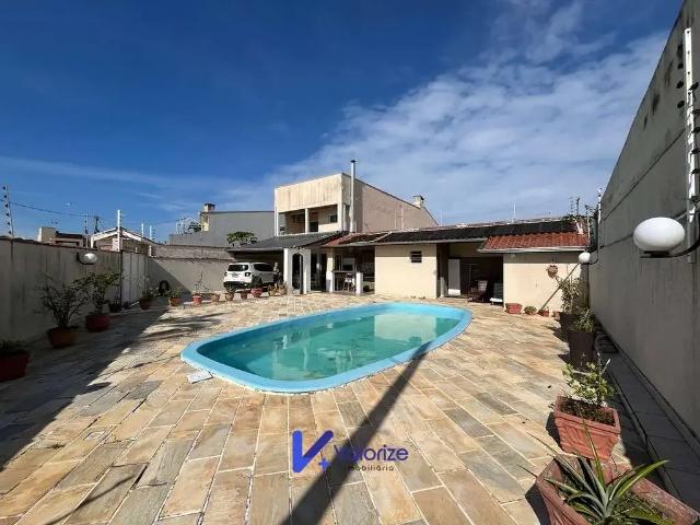 Casa / Sobrado para Venda em Matinhos/PR Praia Grande 3 Quartos