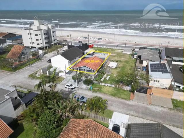 Casa / Sobrado para Venda em Matinhos/PR Riviera 4 Quartos