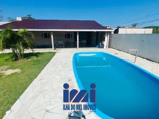 Casa / Sobrado para Venda em Matinhos/PR Saint Etiene 3 Quartos