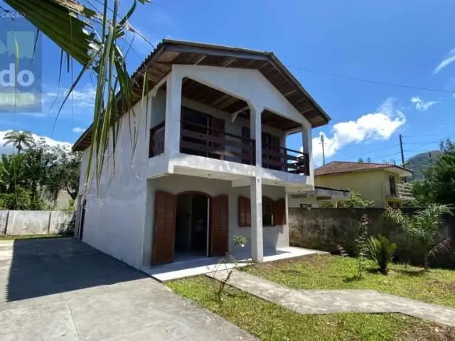 Casa / Sobrado para Venda em Matinhos/PR Tabuleiro 3 Quartos