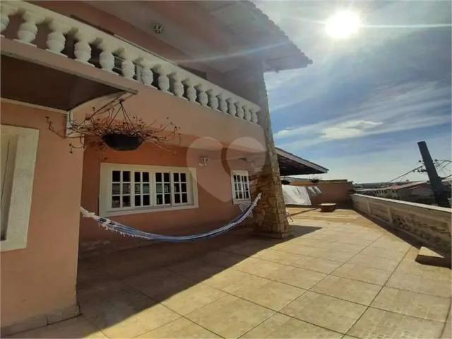 Casa / Sobrado para Venda em Mauá/SP Jardim Guapituba 4 Quartos