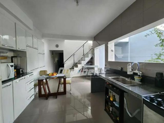 Casa / Sobrado para Venda em Mauá/SP Jardim Guapituba 2 Quartos