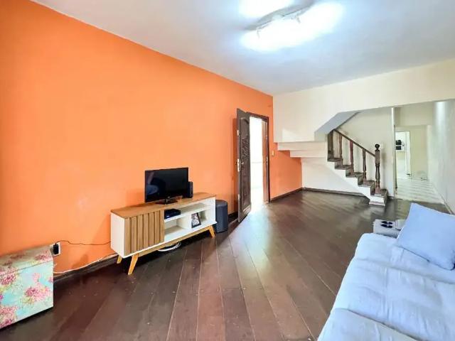 Casa / Sobrado para Venda em Mauá/SP Jardim Primavera 3 Quartos