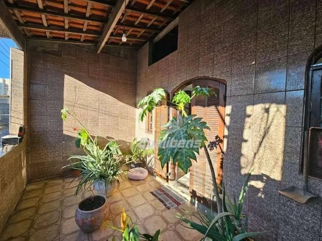 Casa / Sobrado para Venda em Mauá/SP Parque São Vicente 2 Quartos