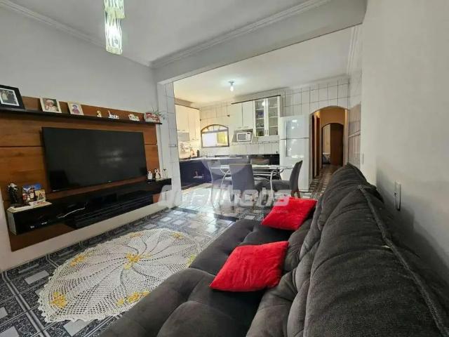 Casa / Sobrado para Venda em Mauá/SP Parque São Vicente 3 Quartos
