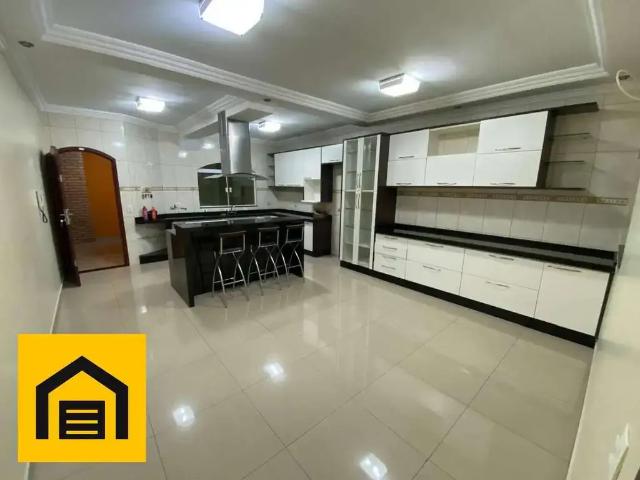 Casa / Sobrado para Venda em Mauá/SP Parque São Vicente 3 Quartos