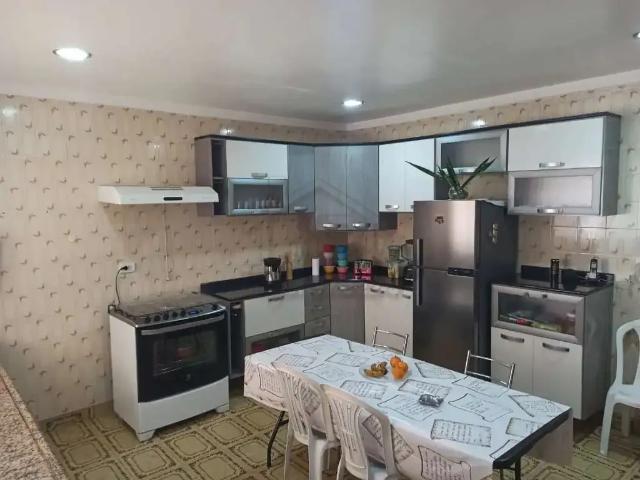 Casa / Sobrado para Venda em Mauá/SP Parque São Vicente 3 Quartos