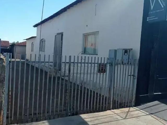 Casa / Sobrado para Venda em Mendonça/SP Centro 3 Quartos