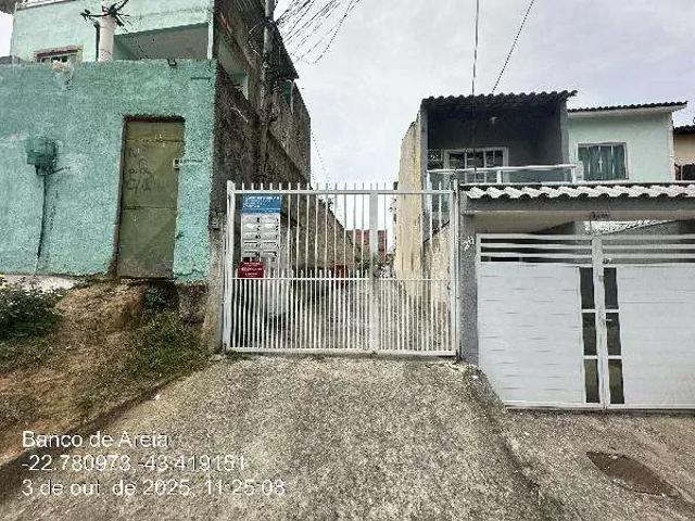 Casa / Sobrado para Venda em Mesquita/RJ Banco de Areia 2 Quartos