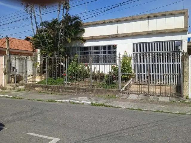 Casa / Sobrado para Venda em Mesquita/RJ Centro 3 Quartos