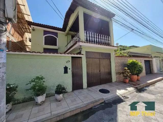 Casa / Sobrado para Venda em Mesquita/RJ Cosmorama 4 Quartos