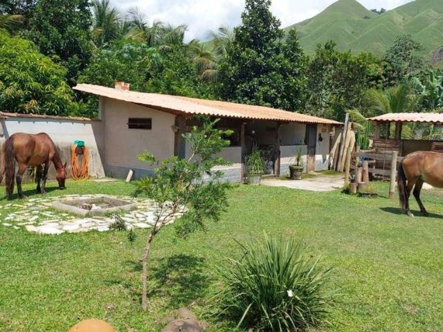 Casa / Sobrado para Venda em Miguel Pereira/RJ Conrado 3 Quartos