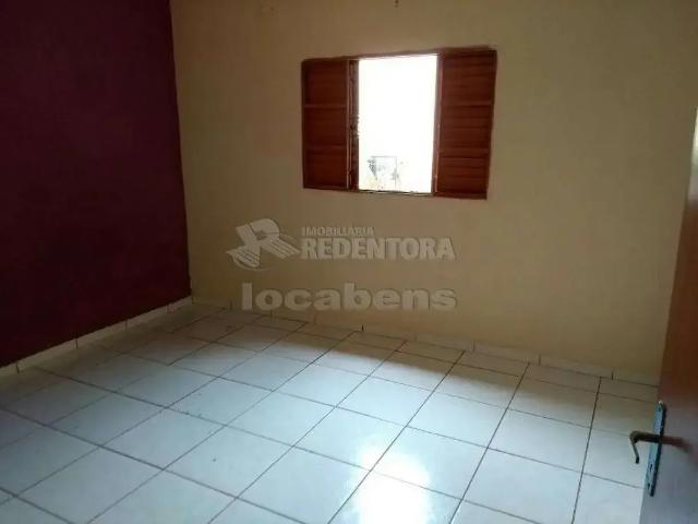 Casa / Sobrado para Venda em Mirassol/SP Residencial Regissol I 2 Quartos