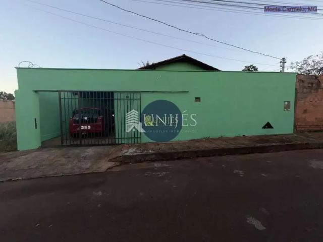 Casa / Sobrado para Venda em Monte Carmelo/MG Boa Vista 4 Quartos