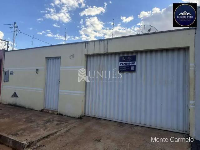 Casa / Sobrado para Venda em Monte Carmelo/MG Jardim Américo 2 Quartos