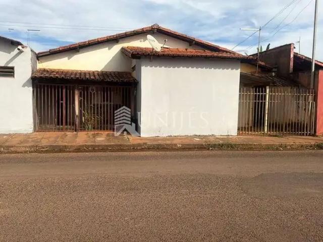 Casa / Sobrado para Venda em Monte Carmelo/MG Lagoinha 3 Quartos