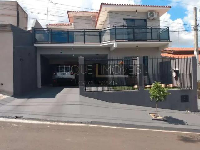 Casa / Sobrado para Venda em Monte Mor/SP Centro 4 Quartos