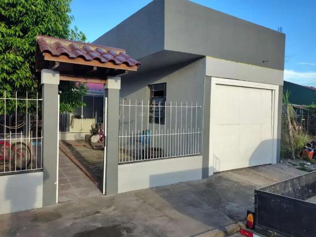 Casa / Sobrado para Venda em Montenegro/RS Aeroclube 3 Quartos