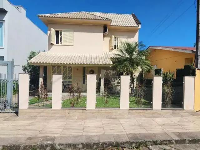 Casa / Sobrado para Venda em Montenegro/RS São João 3 Quartos