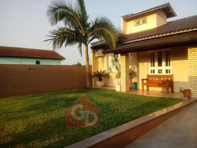 Casa / Sobrado para Venda em Montenegro/RS São Paulo 3 Quartos