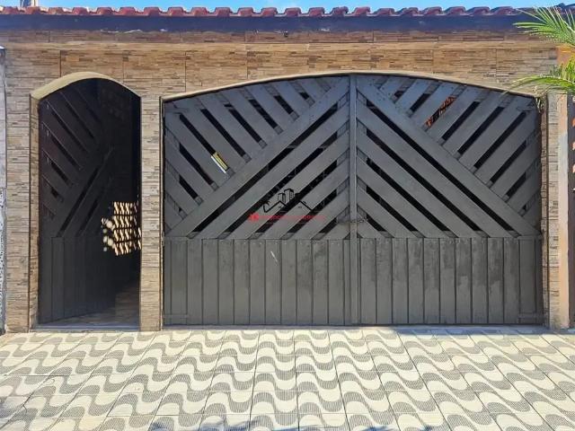 Casa / Sobrado para Venda em Mongaguá/SP Nossa Senhora de Fatima 2 Quartos