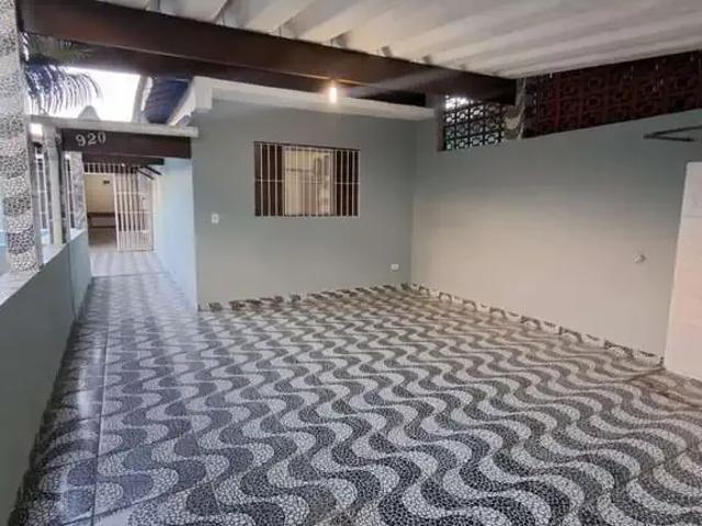 Casa / Sobrado para Venda em Mongaguá/SP Balneario de Birigui 4 Quartos
