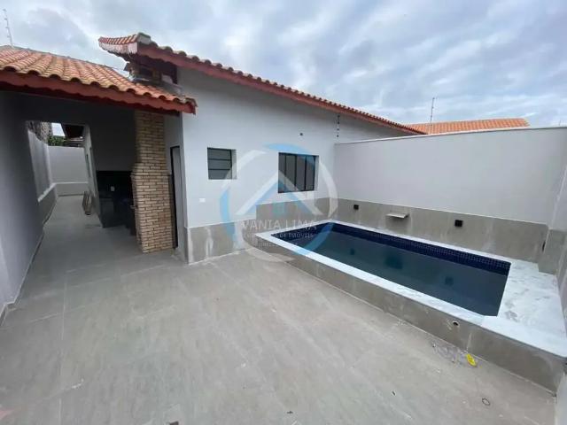 Casa / Sobrado para Venda em Mongaguá/SP Plataforma 2 Quartos