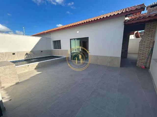 Casa / Sobrado para Venda em Mongaguá/SP Plataforma 3 Quartos