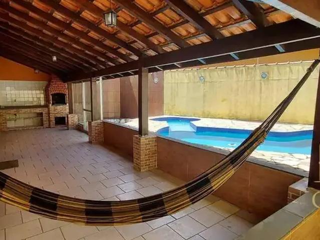 Casa / Sobrado para Venda em Mongaguá/SP Balneário Regina Maria 3 Quartos