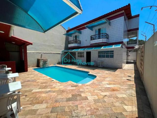 Casa / Sobrado para Venda em Mongaguá/SP Centro 4 Quartos