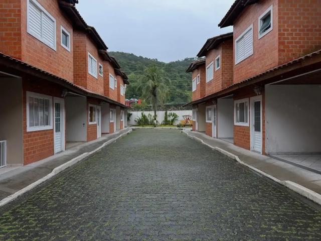 Casa / Sobrado para Venda em Mongaguá/SP Centro 3 Quartos