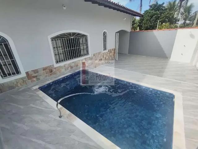 Casa / Sobrado para Venda em Mongaguá/SP Centro 3 Quartos