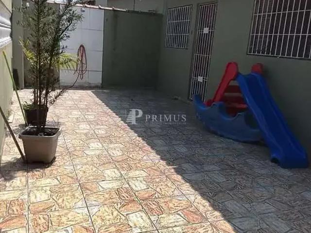 Casa / Sobrado para Venda em Mongaguá/SP Centro 3 Quartos