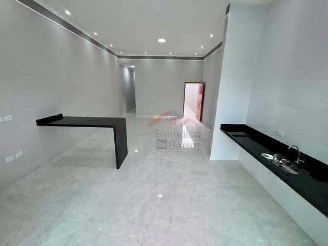 Casa / Sobrado para Venda em Mongaguá/SP Florida Mirim 3 Quartos