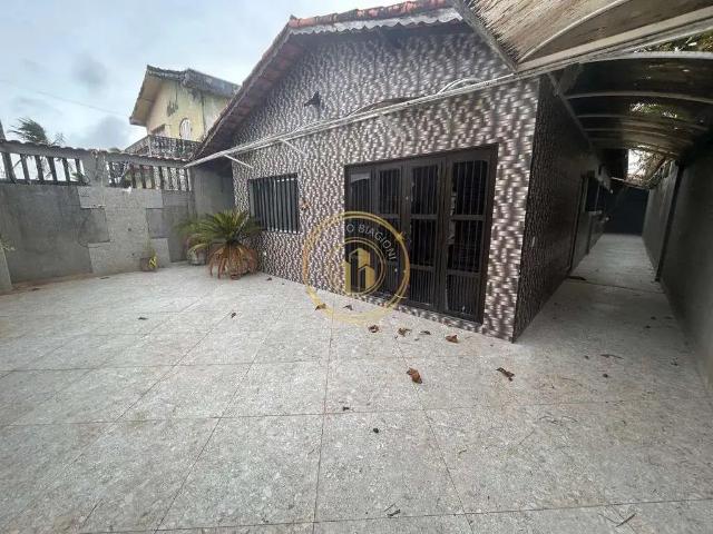 Casa / Sobrado para Venda em Mongaguá/SP Itaóca 4 Quartos