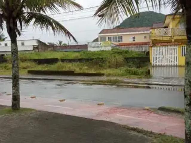 Casa / Sobrado para Venda em Mongaguá/SP Itaóca