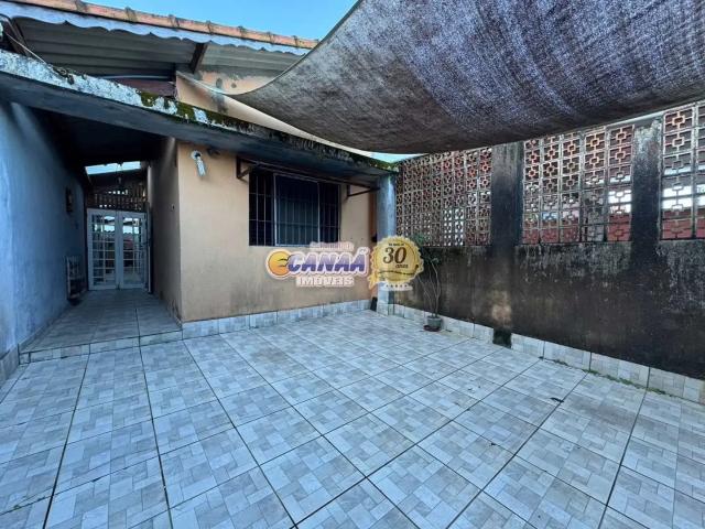 Casa / Sobrado para Venda em Mongaguá/SP Itaóca 1 Quartos