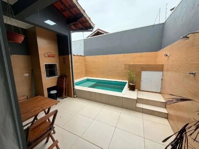 Casa / Sobrado para Venda em Mongaguá/SP Itaóca 2 Quartos