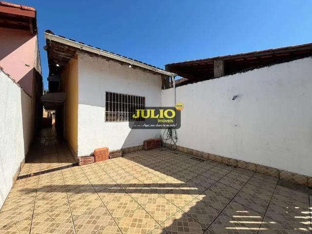 Casa / Sobrado para Venda em Mongaguá/SP Itaguaí 3 Quartos