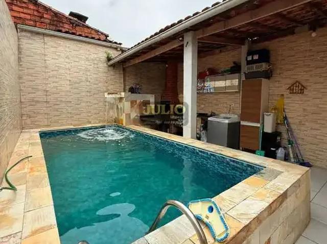 Casa / Sobrado para Venda em Mongaguá/SP Jussara 3 Quartos