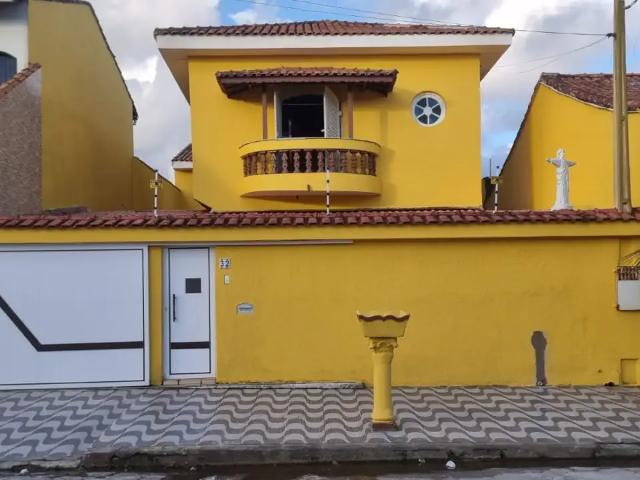 Casa / Sobrado para Venda em Mongaguá/SP Jussara 3 Quartos