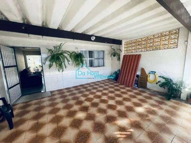 Casa / Sobrado para Venda em Mongaguá/SP Jardim Aguapeu 3 Quartos