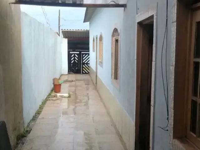 Casa / Sobrado para Venda em Mongaguá/SP Jardim Praia Grande 3 Quartos