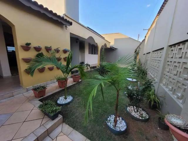 Casa / Sobrado para Venda em Mongaguá/SP Jardim Praia Grande 3 Quartos